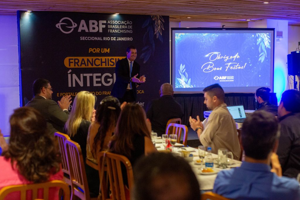 ABF Rio reúne associados em jantar de comemoração